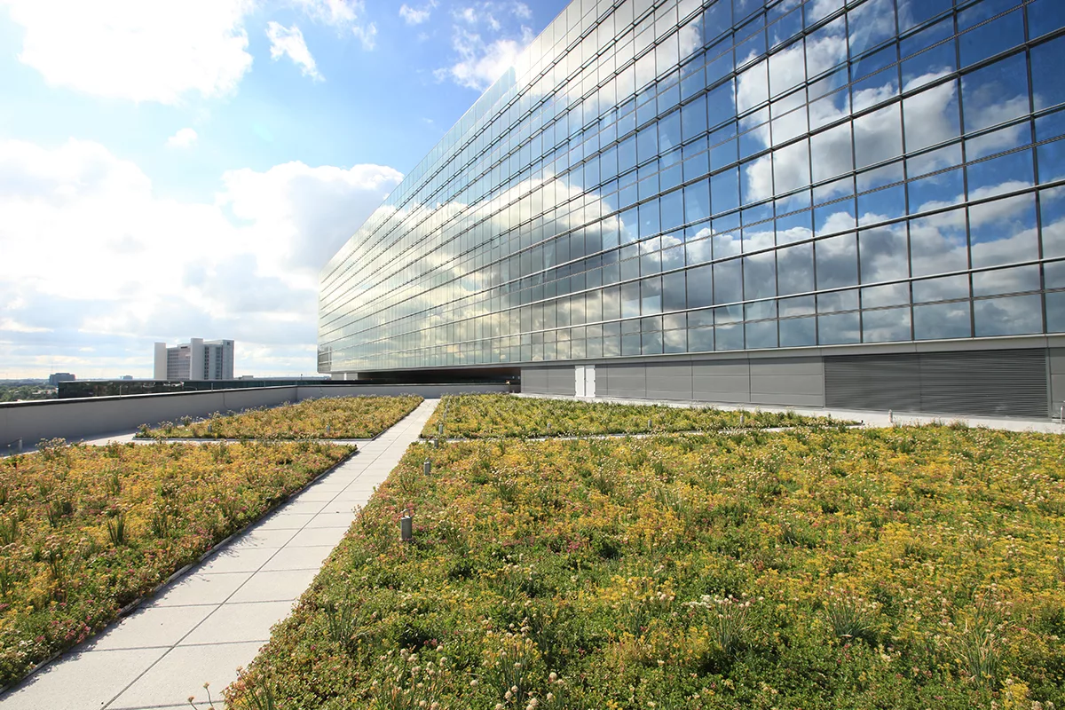 LEED - LiveRoof Green Roof Systems